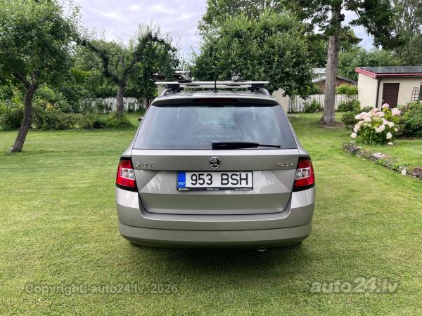 Beige Skoda Fabia 2016 in Tallinn, with an engine capacity of 1.20 L and mileage of 103 thousand km for 7990 €, photo 5 on AUTOMOTO.COM.LV
