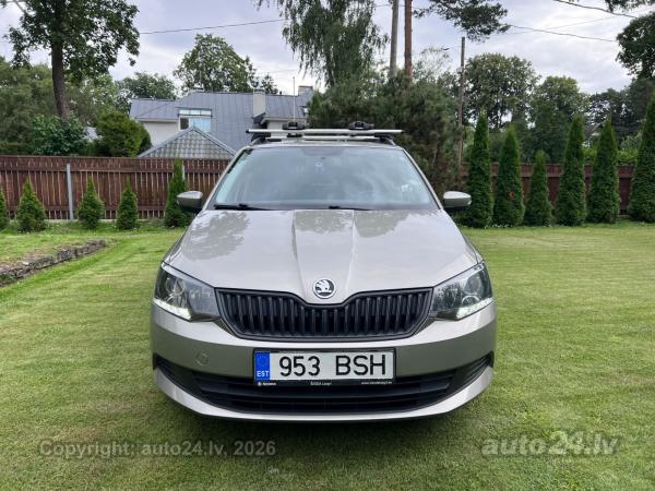 Beige Skoda Fabia 2016 in Tallinn, with an engine capacity of 1.20 L and mileage of 103 thousand km for 7990 €, photo 6 on AUTOMOTO.COM.LV