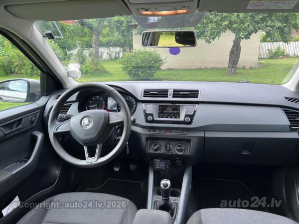 Beige Skoda Fabia 2016 in Tallinn, with an engine capacity of 1.20 L and mileage of 103 thousand km for 7990 €, photo 9 on AUTOMOTO.COM.LV