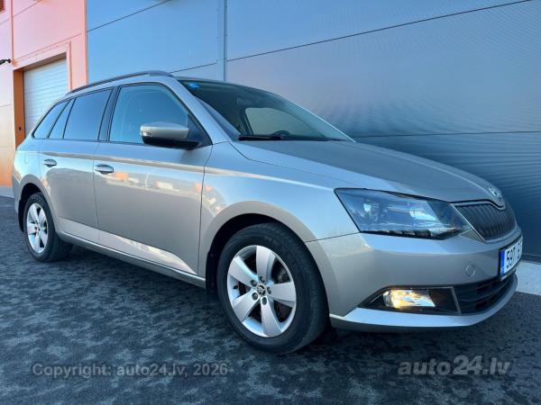 Beige Skoda Fabia 2017 in Kuressaare, with an engine capacity of 1.20 L and mileage of 54 thousand km for 9950 €, photo 3 on AUTOMOTO.COM.LV