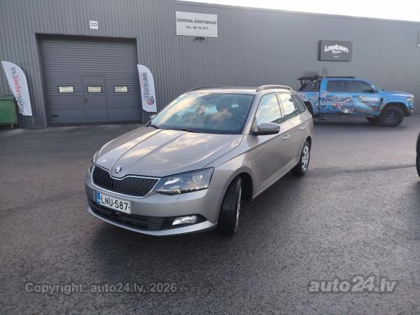Smilšu krāsa Skoda Fabia 2017 Tallina, ar dzinēja tilpumu 1.20 L un nobraukumu 268 tūkst. km par 6000 €, foto 1 vietnē AUTOMOTO.COM.LV