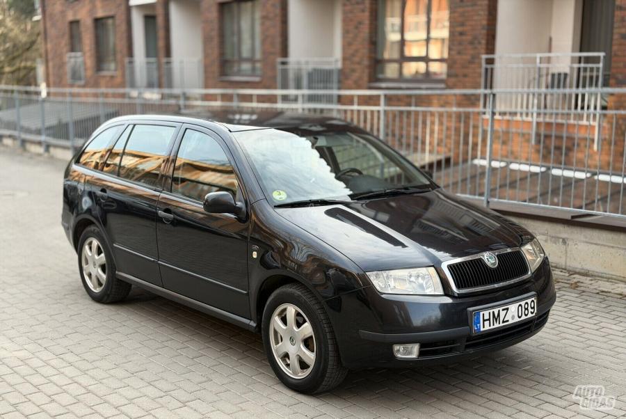 Black Skoda Fabia 2004 in Vilnius, with an engine capacity of 1.90 L and mileage of 311 thousand km for 850 €, photo 1 on AUTOMOTO.COM.LV