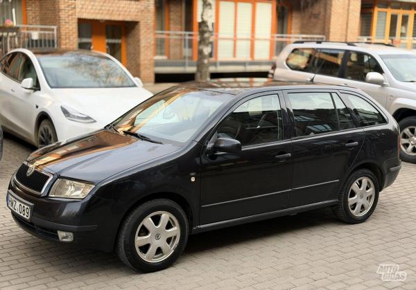 Melns Skoda Fabia 2004 Viļņa, ar dzinēja tilpumu 1.90 L un nobraukumu 311 tūkst. km par 850 €, foto 5 vietnē AUTOMOTO.COM.LV