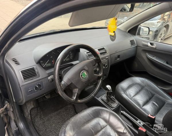 Melns Skoda Fabia 2004 Viļņa, ar dzinēja tilpumu 1.90 L un nobraukumu 311 tūkst. km par 850 €, foto 8 vietnē AUTOMOTO.COM.LV