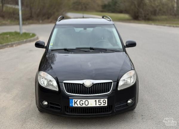 Black Skoda Fabia 2009 in Vilnius, with an engine capacity of 1.40 L and mileage of 260 thousand km for 1750 €, photo 10 on AUTOMOTO.COM.LV