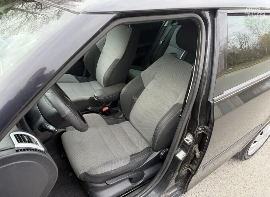 Melns Skoda Fabia 2009 Viļņa, ar dzinēja tilpumu 1.40 L un nobraukumu 260 tūkst. km par 1500 €, foto 13 vietnē AUTOMOTO.COM.LV