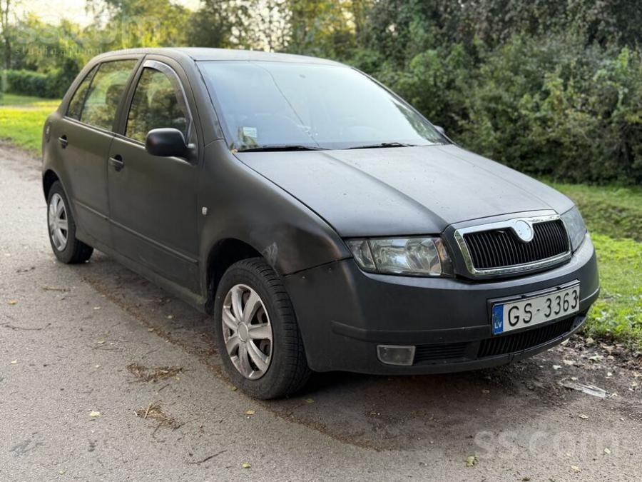 Черный Шкода Фабия 2002 в Рига, объемом двигателя 1.90 л и пробегом 340 тыс. км за 600 €, фото 3 на AUTOMOTO.COM.LV