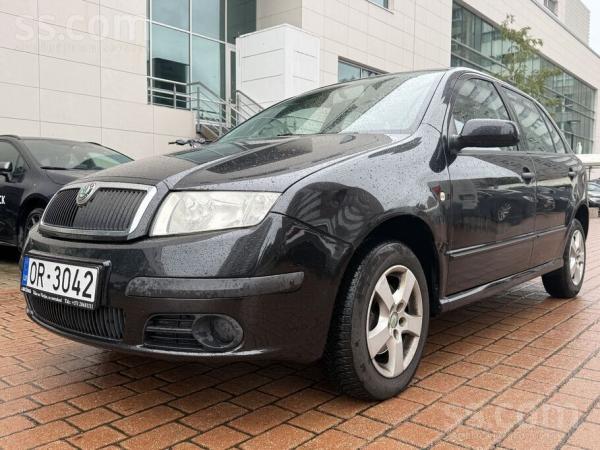 Melns Skoda Fabia 2005 Rīga, ar dzinēja tilpumu 1.40 L un nobraukumu 0 tūkst. km par 1600 €, foto 5 vietnē AUTOMOTO.COM.LV