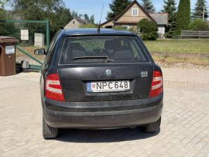 Черный Шкода Фабия 2006 в Тракай, объемом двигателя 1.39 л и пробегом 309 тыс. км за 1050 €, фото 6 на AUTOMOTO.COM.LV