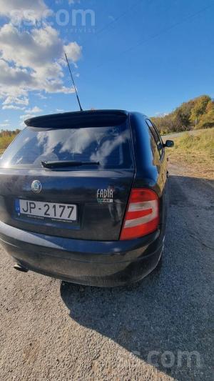 Black Skoda Fabia 2006 in Dobele, with an engine capacity of 1.90 L and mileage of 303 thousand km for 1100 €, photo  on AUTOMOTO.COM.LV