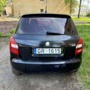 Melns Skoda Fabia 2007 Daugavpils, ar dzinēja tilpumu 1.20 L un nobraukumu 264 tūkst. km par 1300 €, foto 3 vietnē AUTOMOTO.COM.LV