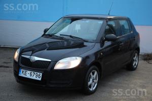 Melns Skoda Fabia 2009 Rīga, ar dzinēja tilpumu 1.40 L un nobraukumu 159 tūkst. km par 1350 €, foto 2 vietnē AUTOMOTO.COM.LV