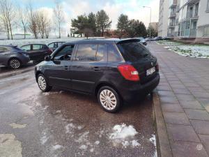 Melns Skoda Fabia 2009 Viļņa, ar dzinēja tilpumu 1.20 L un nobraukumu 182 tūkst. km par 1600 €, foto 7 vietnē AUTOMOTO.COM.LV