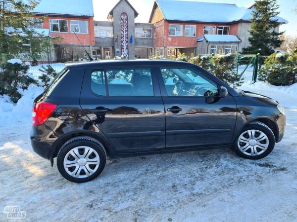 Melns Skoda Fabia 2009 Šilutė, ar dzinēja tilpumu 1.40 L un nobraukumu 280 tūkst. km par 2299 €, foto 3 vietnē AUTOMOTO.COM.LV