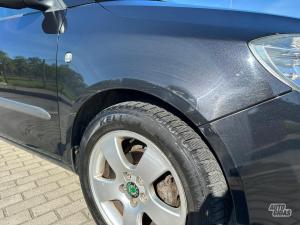 Black Skoda Fabia 2009 in Klaipeda, with an engine capacity of 1.20 L and mileage of 173 thousand km for 2200 €, photo 6 on AUTOMOTO.COM.LV