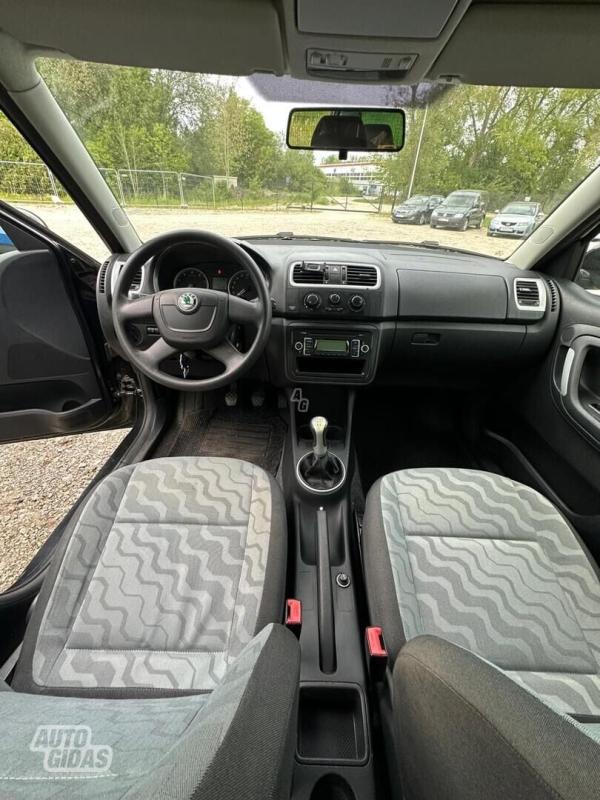 Melns Skoda Fabia 2009 Klaipėda, ar dzinēja tilpumu 1.20 L un nobraukumu 173 tūkst. km par 2200 €, foto 7 vietnē AUTOMOTO.COM.LV