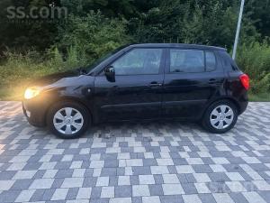Melns Skoda Fabia 2009 Jelgava, ar dzinēja tilpumu 1.40 L un nobraukumu 305 tūkst. km par 2850 €, foto 20 vietnē AUTOMOTO.COM.LV