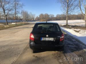 Melns Skoda Fabia 2009 Madona, ar dzinēja tilpumu 1.40 L un nobraukumu 257 tūkst. km par 1500 €, foto 6 vietnē AUTOMOTO.COM.LV