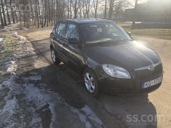 Melns Skoda Fabia 2009 Madona, ar dzinēja tilpumu 1.40 L un nobraukumu 257 tūkst. km par 1500 €, foto 9 vietnē AUTOMOTO.COM.LV