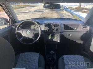 Melns Skoda Fabia 2009 Madona, ar dzinēja tilpumu 1.40 L un nobraukumu 257 tūkst. km par 1500 €, foto 11 vietnē AUTOMOTO.COM.LV
