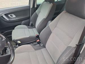 Melns Skoda Fabia 2009 Jelgava, ar dzinēja tilpumu 1.40 L un nobraukumu 222 tūkst. km par 1650 €, foto 9 vietnē AUTOMOTO.COM.LV