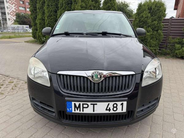 Melns Skoda Fabia 2010 Kretinga, ar dzinēja tilpumu 1.20 L un nobraukumu 146 tūkst. km par 1995 €, foto 3 vietnē AUTOMOTO.COM.LV