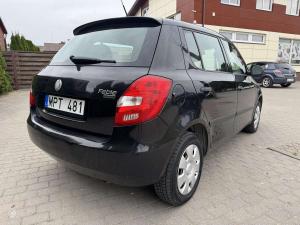 Black Skoda Fabia 2010 in Kretinga, with an engine capacity of 1.20 L and mileage of 146 thousand km for 1995 €, photo 10 on AUTOMOTO.COM.LV