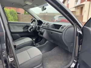 Black Skoda Fabia 2010 in Kretinga, with an engine capacity of 1.20 L and mileage of 146 thousand km for 1995 €, photo 21 on AUTOMOTO.COM.LV