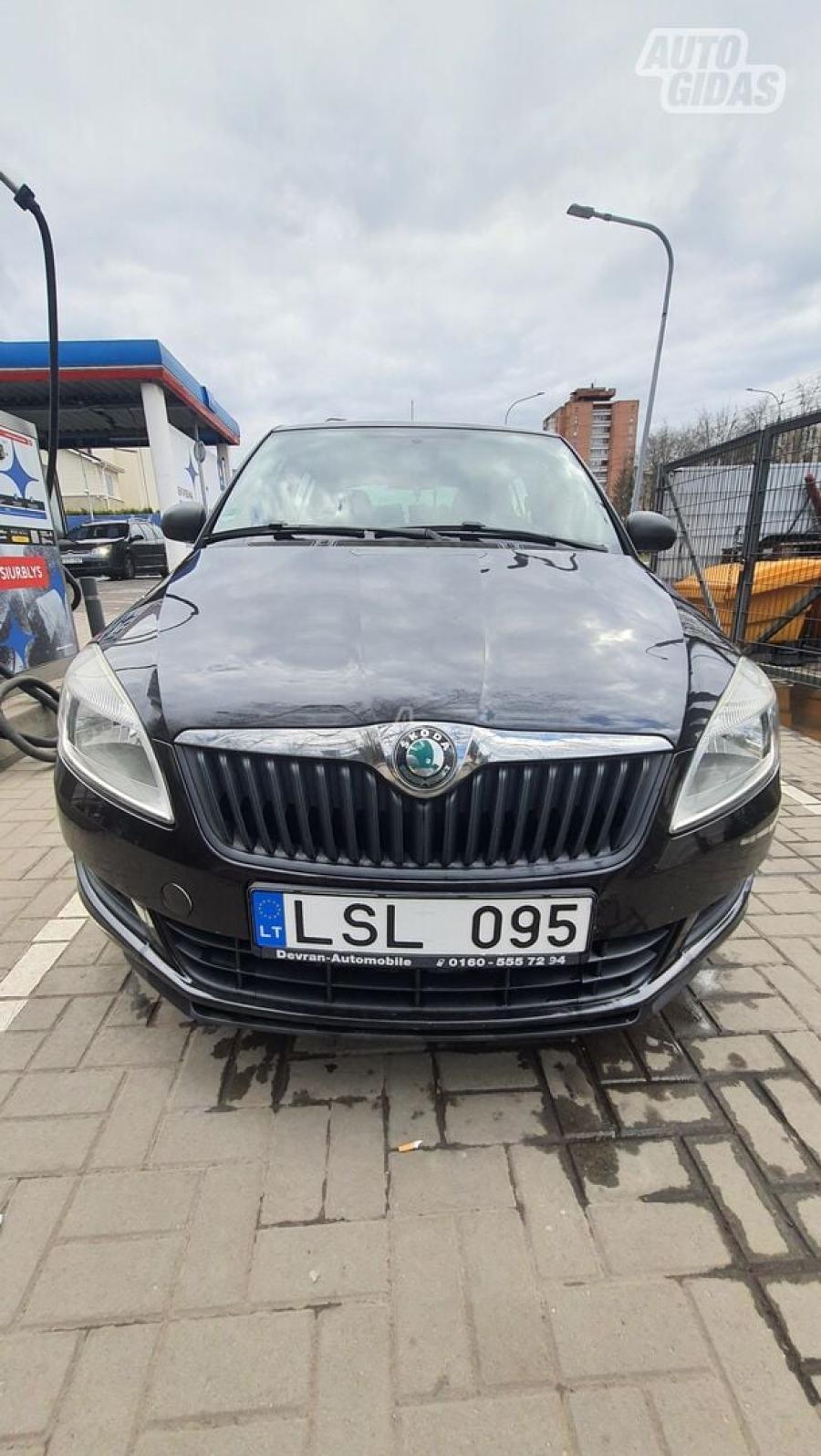 Melns Skoda Fabia 2011 Kauņa, ar dzinēja tilpumu 1.20 L un nobraukumu 110 tūkst. km par 1750 €, foto 1 vietnē AUTOMOTO.COM.LV
