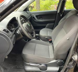 Black Skoda Fabia 2011 in Tallinn, with an engine capacity of 1.20 L and mileage of 251 thousand km for 2500 €, photo 13 on AUTOMOTO.COM.LV