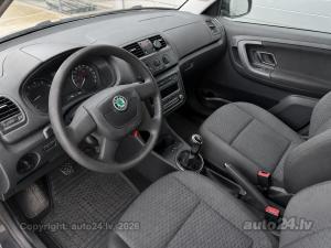 Melns Skoda Fabia 2011 Tallina, ar dzinēja tilpumu 1.20 L un nobraukumu 97 tūkst. km par 2995 €, foto 10 vietnē AUTOMOTO.COM.LV