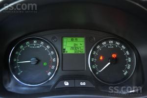 Black Skoda Fabia 2012 in Preili, with an engine capacity of 1.20 L and mileage of 283 thousand km for 3400 €, photo 12 on AUTOMOTO.COM.LV