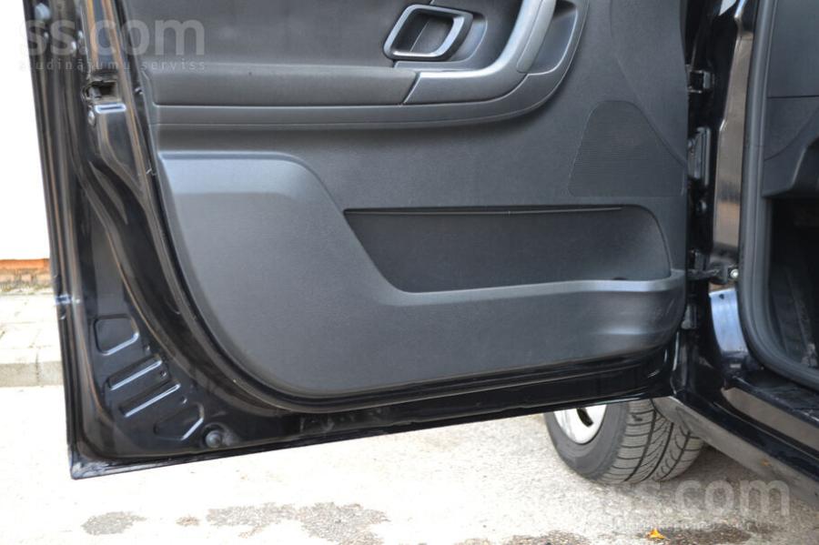 Black Skoda Fabia 2012 in Preili, with an engine capacity of 1.20 L and mileage of 283 thousand km for 3400 €, photo 16 on AUTOMOTO.COM.LV