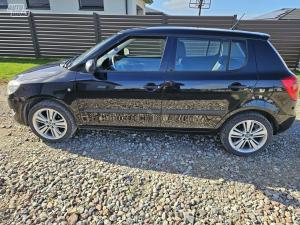 Melns Skoda Fabia 2012 Marijampole, ar dzinēja tilpumu 1.20 L un nobraukumu 211 tūkst. km par 2500 €, foto 8 vietnē AUTOMOTO.COM.LV