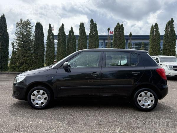 Melns Skoda Fabia 2013 Liepāja, ar dzinēja tilpumu 1.20 L un nobraukumu 159 tūkst. km par 4600 €, foto 6 vietnē AUTOMOTO.COM.LV