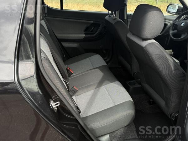 Melns Skoda Fabia 2013 Liepāja, ar dzinēja tilpumu 1.20 L un nobraukumu 159 tūkst. km par 4600 €, foto 9 vietnē AUTOMOTO.COM.LV