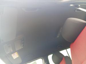 Melns Skoda Fabia 2014 Tallina, ar dzinēja tilpumu 1.60 L un nobraukumu 235 tūkst. km par 3700 €, foto 19 vietnē AUTOMOTO.COM.LV
