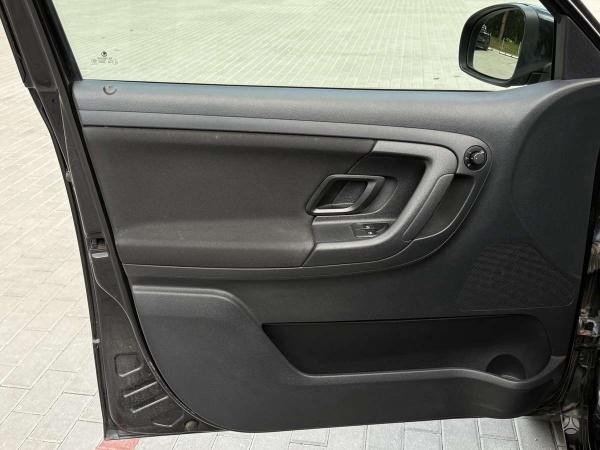 Black Skoda Fabia 2014 in Rokiskis, with an engine capacity of 1.20 L and mileage of 69 thousand km for 4299 €, photo 7 on AUTOMOTO.COM.LV