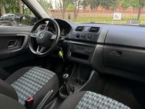 Black Skoda Fabia 2014 in Rokiskis, with an engine capacity of 1.20 L and mileage of 69 thousand km for 4299 €, photo 14 on AUTOMOTO.COM.LV