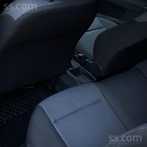 Melns Skoda Fabia 2015 Jelgava, ar dzinēja tilpumu 1.20 L un nobraukumu 226 tūkst. km par 5150 €, foto 13 vietnē AUTOMOTO.COM.LV