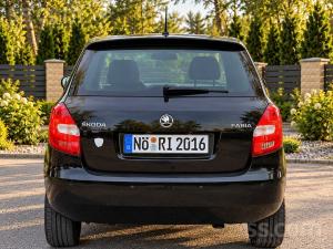 Black Skoda Fabia 2015 in Jelgava, with an engine capacity of 1.20 L and mileage of 234 thousand km for 4500 €, photo 7 on AUTOMOTO.COM.LV