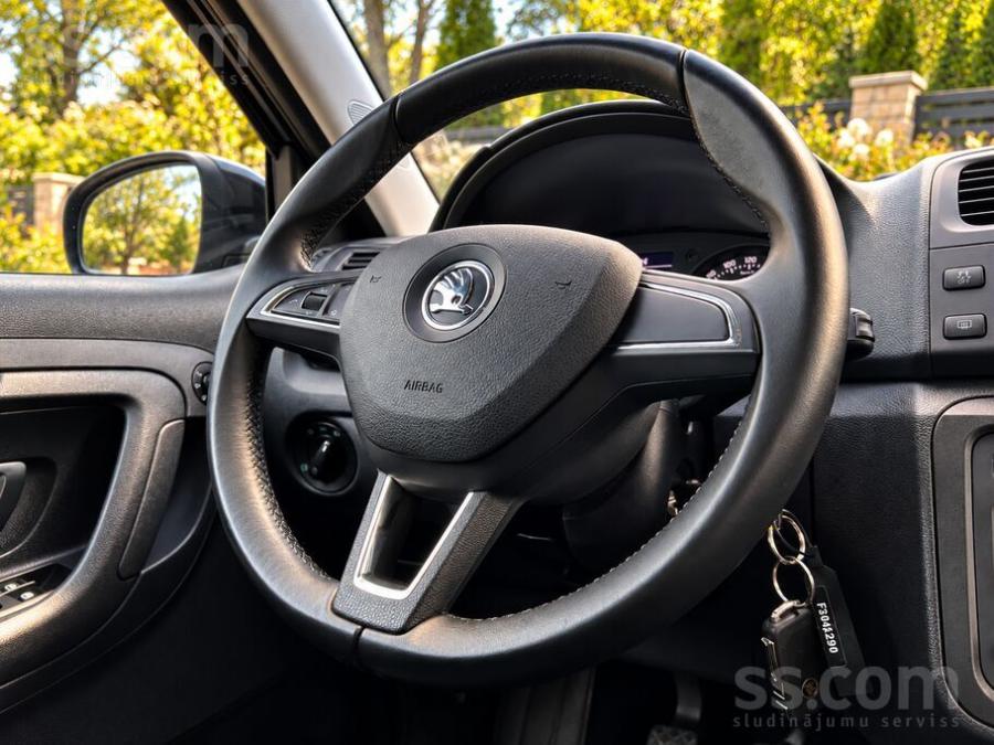 Black Skoda Fabia 2015 in Jelgava, with an engine capacity of 1.20 L and mileage of 234 thousand km for 4500 €, photo 14 on AUTOMOTO.COM.LV