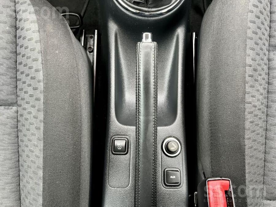 Black Skoda Fabia 2015 in Jelgava, with an engine capacity of 1.20 L and mileage of 234 thousand km for 4500 €, photo 20 on AUTOMOTO.COM.LV