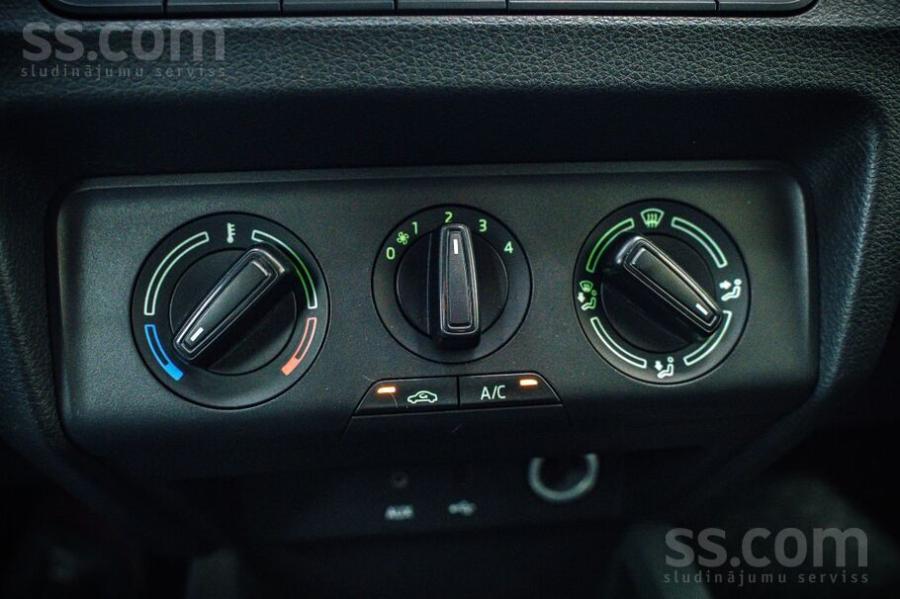 Black Skoda Fabia 2016 in Riga, with an engine capacity of 1.00 L and mileage of 0 thousand km for 5290 €, photo 15 on AUTOMOTO.COM.LV