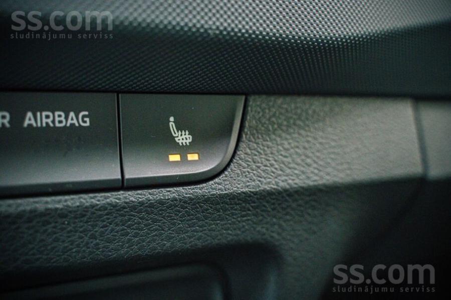 Black Skoda Fabia 2016 in Riga, with an engine capacity of 1.00 L and mileage of 0 thousand km for 5290 €, photo 17 on AUTOMOTO.COM.LV