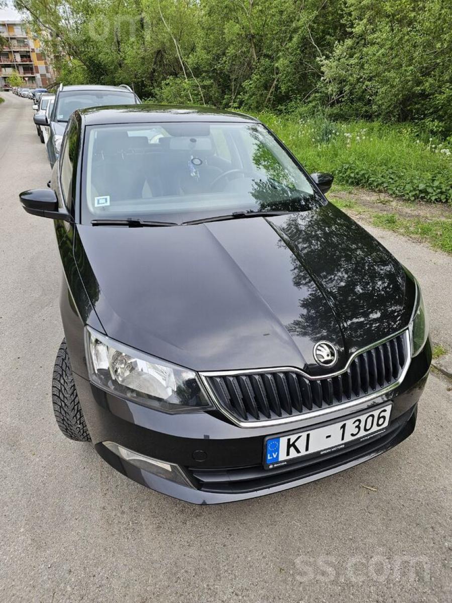 Black Skoda Fabia 2017 in Riga, with an engine capacity of 1.20 L and mileage of 79 thousand km for 7600 €, photo 3 on AUTOMOTO.COM.LV