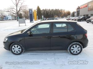 Black Skoda Fabia 2018 in Viljandi, with an engine capacity of 1.00 L and mileage of 179 thousand km for 6390 €, photo 14 on AUTOMOTO.COM.LV