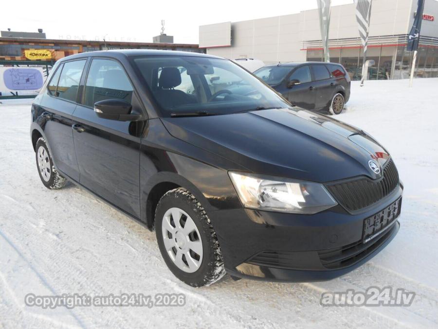 Melns Skoda Fabia 2018 Viljandi, ar dzinēja tilpumu 1.00 L un nobraukumu 18 tūkst. km par 6390 €, foto 3 vietnē AUTOMOTO.COM.LV