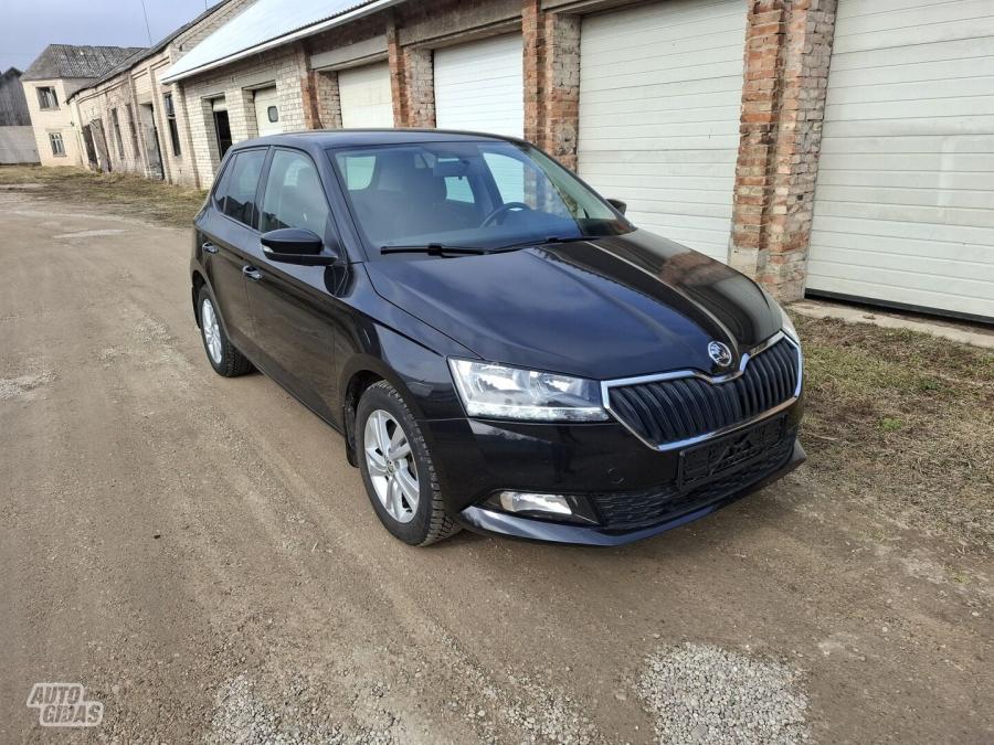 Black Skoda Fabia 2019 in Prienai, with an engine capacity of 1.00 L and mileage of 83 thousand km for 9250 €, photo 1 on AUTOMOTO.COM.LV
