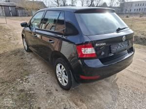 Black Skoda Fabia 2019 in Prienai, with an engine capacity of 1.00 L and mileage of 83 thousand km for 9250 €, photo 3 on AUTOMOTO.COM.LV